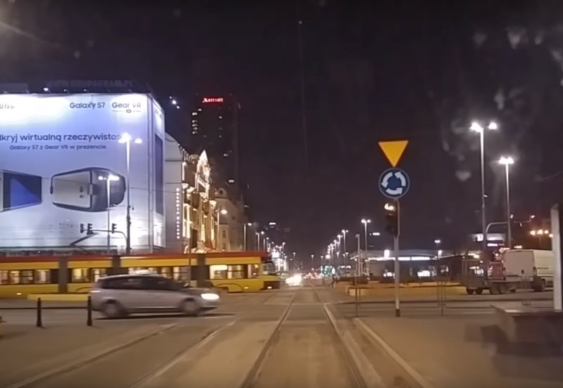 Jak wygląda centrum Warszawy z perspektywy motorniczego? [WIDEO ... Jak wygląda centrum Warszawy z perspektywy motorniczego? [WIDEO ...