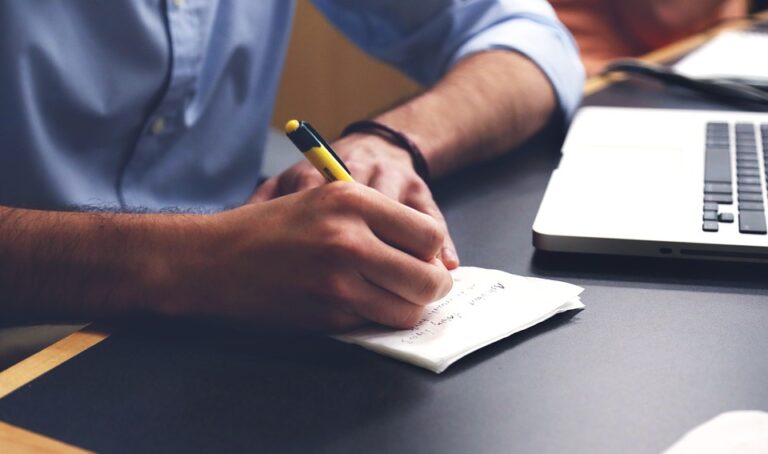 485 dni na psychiatrę w Warszawie. NFZ zniósł skierowania, ale to nie ...