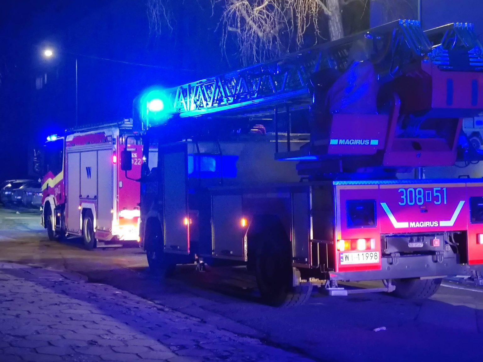 Tragedia na Grochowie. Pożar mieszkania, jedna osoba nie żyje ...
