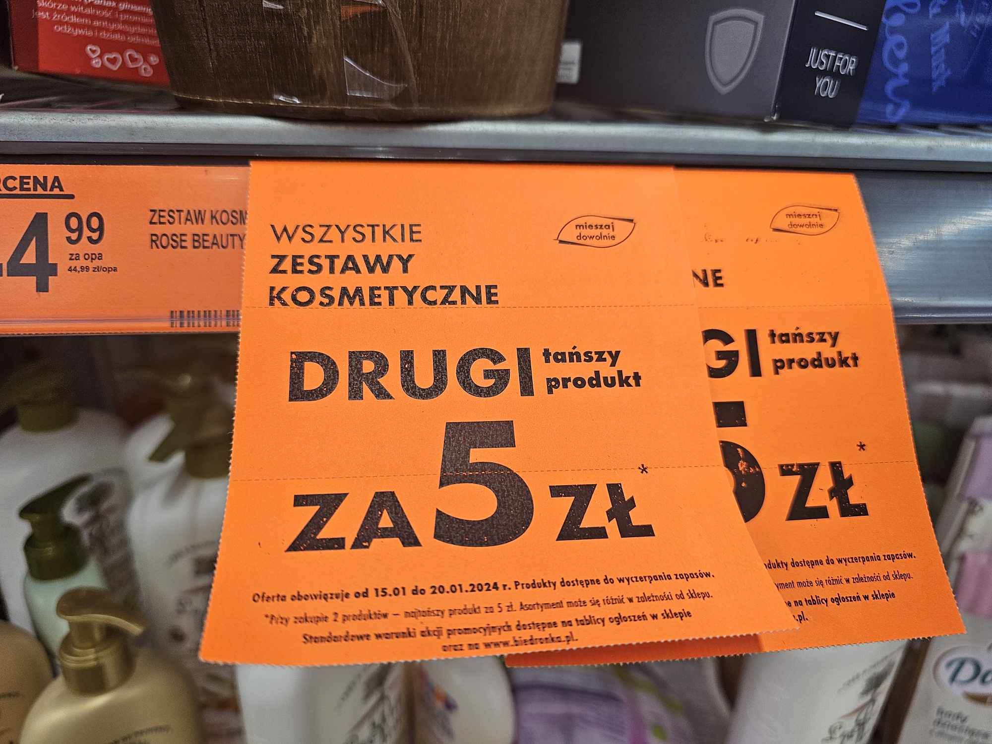 Super promocja w Biedronce: Zestawy kosmetyczne w atrakcyjnych cenach ...