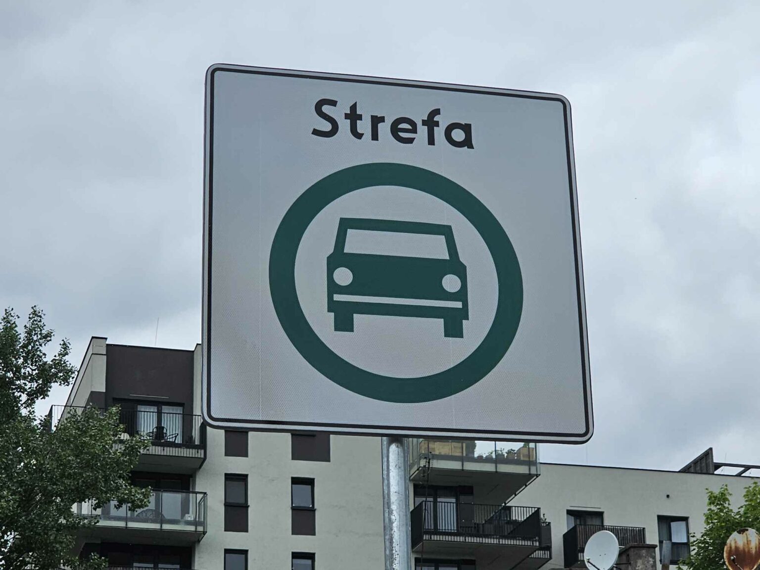 Od 1 kwietnia kamery prześwietlą auta. Rusza wielki monitoring w ...